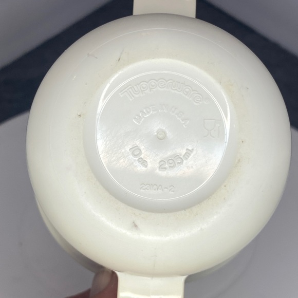 Tupperware | Kitchen | Vintage Tupperware Sugar Container With Lid ...